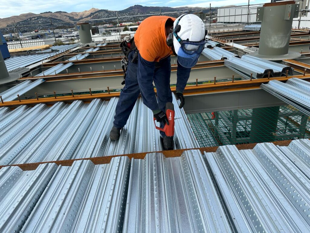 Comfloor and Shear Stud Welding » CSSW Ltd