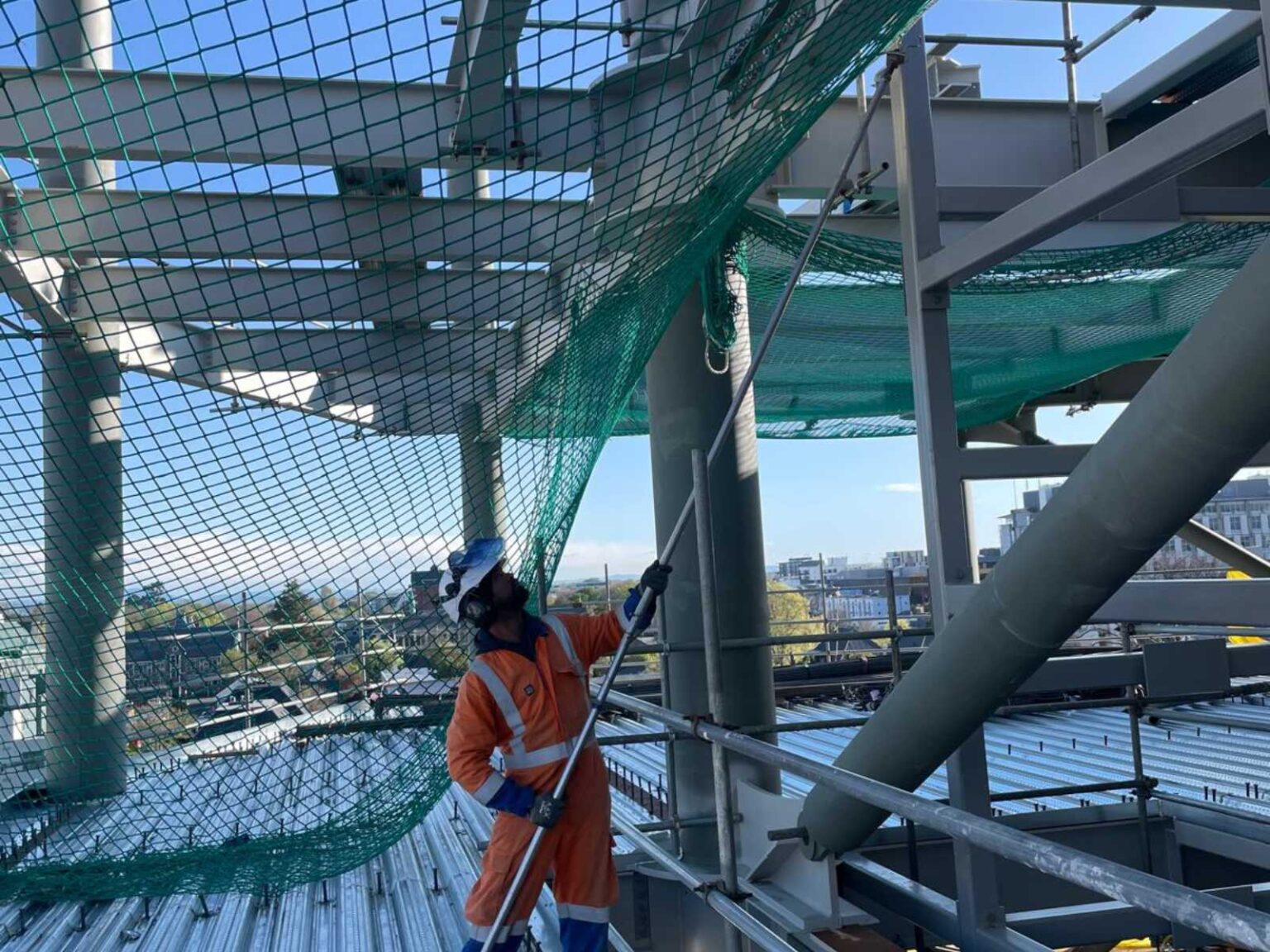 Comfloor and Shear Stud Welding » CSSW Ltd